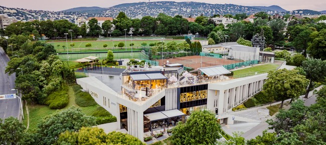 Sunhill Bistro & SkyBar: mediterrán, nemzetközi konyha - Budapest